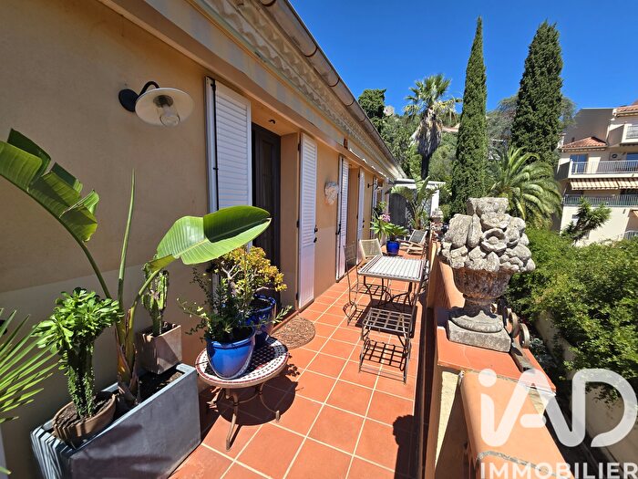 Appartement à vendre - Hyères, Maurels - 3 pièces - 2 chambres