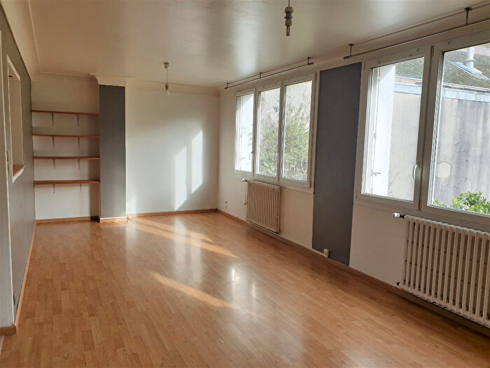 Maison à louer - Quimper, Prat Ar Rouz, Moulin Vert - 5 pièces - 4 chambres