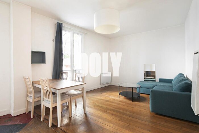 Montreuil, Solidarité, Carnot : Appartement 2 pièces à vendre