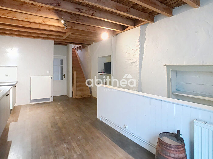 Maison à vendre - Les Salles-Lavauguyon - 3 pièces - 2 chambres