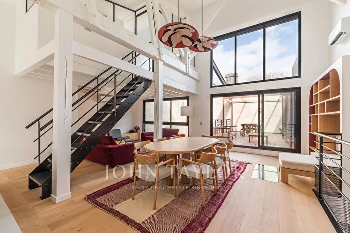 Maison à louer - Bordeaux, Bassins à Flot - 5 pièces - 3 chambres