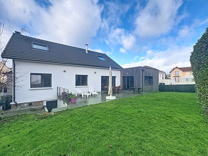 Maison 6 pièces à vendre - LHaÿ-les-Roses, Petit Robinson