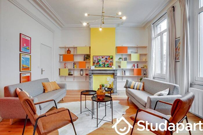 Appartement à louer - Centre-Victoire, Dunkerque - 1 pièce - 8 chambres