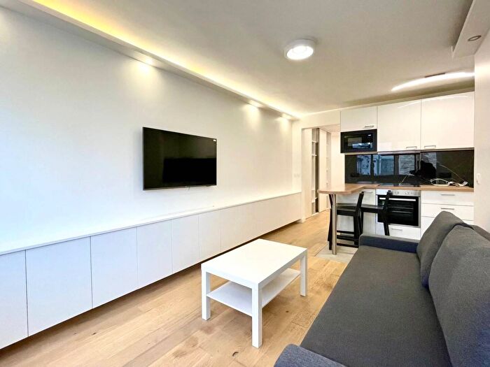 Appartement 2 pièces à louer à La Plaine des Sablons, Neuilly-sur-Seine