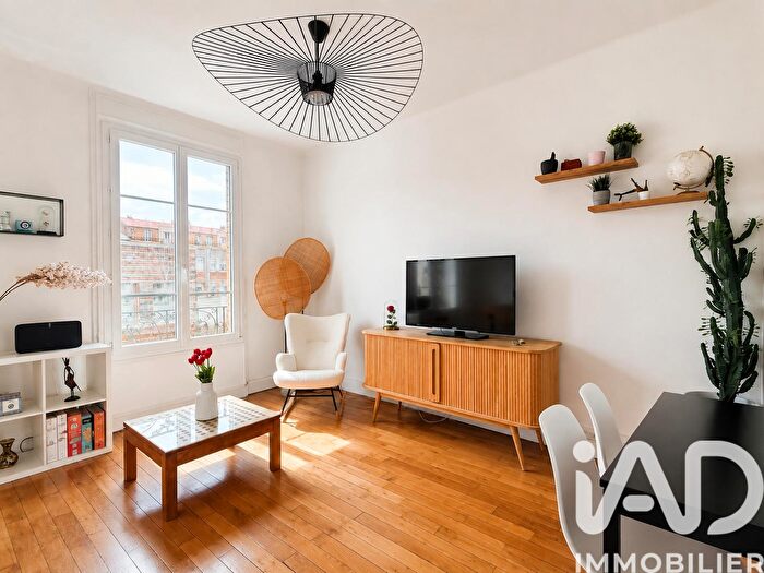 Appartement 3 pièces à vendre à Courbevoie, Bécon