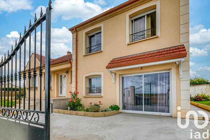 Maison à vendre - Othis - 7 pièces - 5 chambres