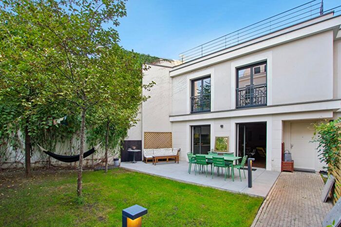 Appartement 4 pièces à Saint-Ouen, Debain, à vendre