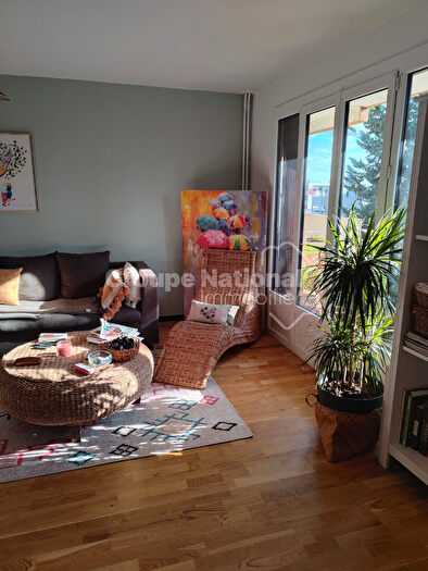 Appartement 3 pièces à Nîmes, collines, à vendre