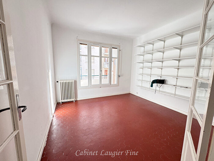 Marseille 6ème, Lodi : Appartement 3 pièces à louer