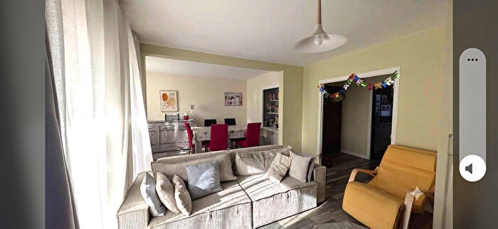 Conflans-Sainte-Honorine, Romagné, Renouveau : Appartement 6 pièces à vendre