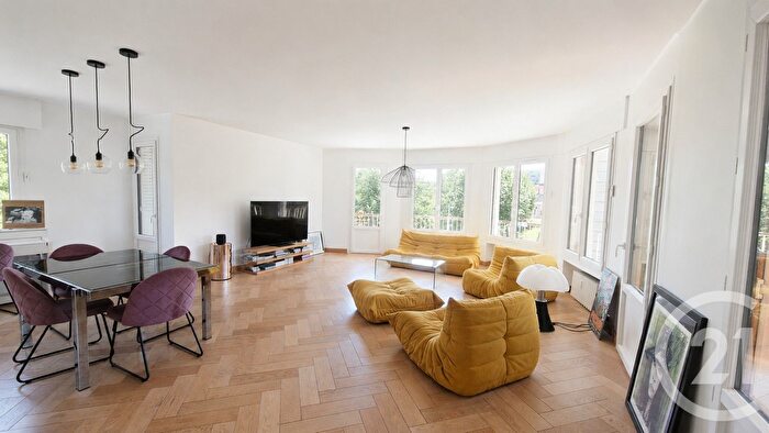 Appartement 5 pièces à vendre - Chambéry, Centre-ville