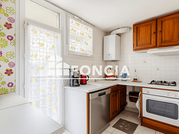 Appartement à vendre - Uzès - 3 pièces - 2 chambres