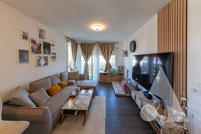 Appartement 3 pièces à vendre - Corbeil-Essonnes, Nacelle, Papeterie