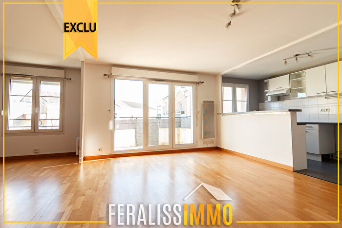 Appartement à vendre - Cergy, Axe Majeur, Horloge - 4 pièces - 2 chambres