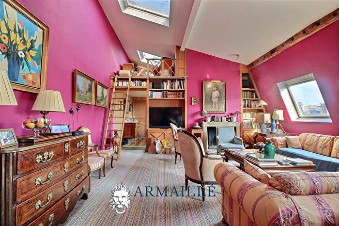 Appartement à vendre - Paris e , Mairie - 6 pièces - 3 chambres