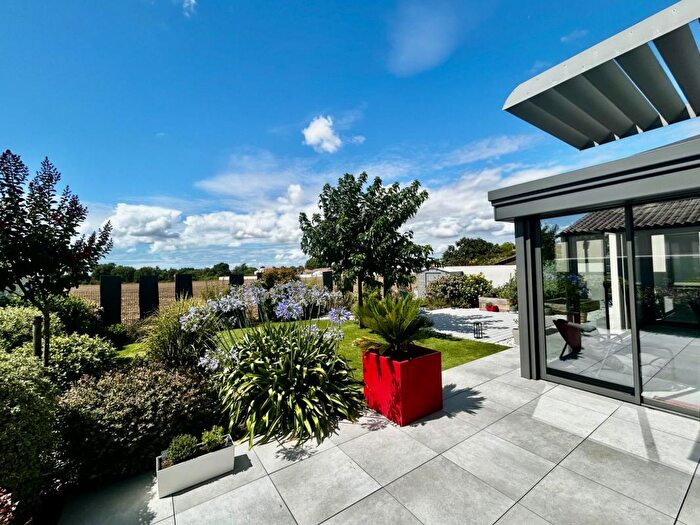 Maison à vendre - La Jarrie - 4 pièces - 3 chambres