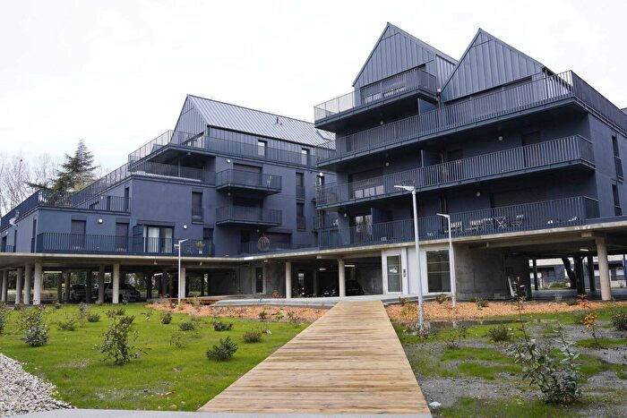 Appartement 5 pièces à louer - Zone dActivité, Bègles
