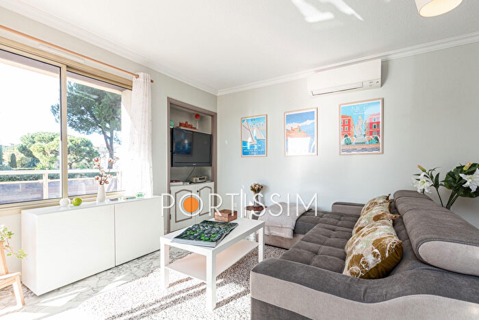Appartement 3 pièces à vendre à Saint-Laurent-du-Var, Bord de Mer, Port de Plaisance
