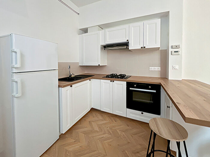 Appartement à louer - Montauban, Centre-ville - 2 pièces - 1 chambre