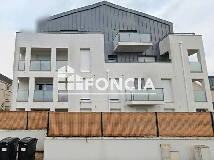 Appartement à louer - Madeleine-Saint Léonard-Justices, Angers - 1 pièce