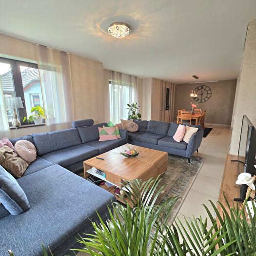 Maison 5 pièces à Hagenthal-le-Bas, à louer