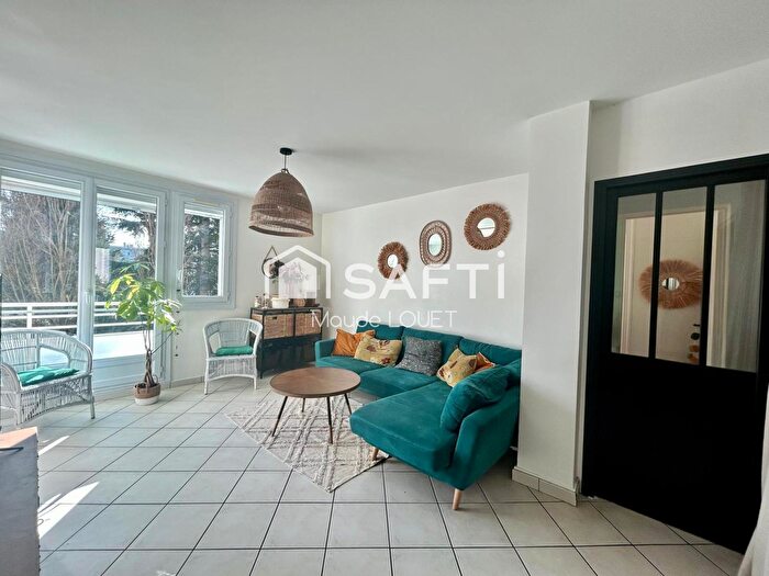 Appartement à vendre - Eaubonne, Mont dEaubonne - 4 pièces - 2 chambres