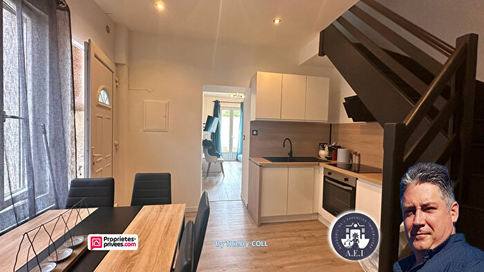 Maison à vendre - Pierre-Bénite - 2 pièces - 1 chambre