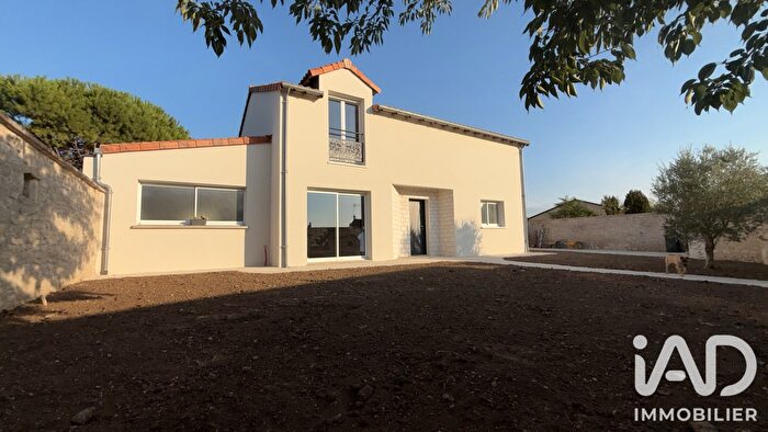 Maison 6 pièces à vendre à Neuville-de-Poitou