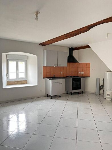 Appartement à louer - Longuyon - 2 pièces - 1 chambre