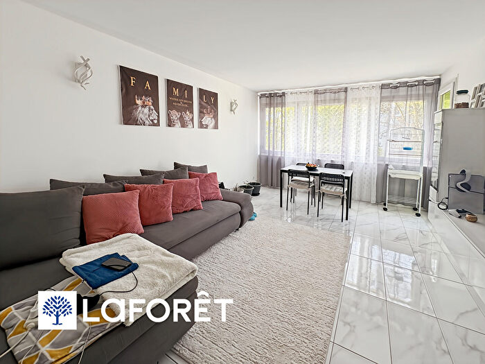 Appartement 3 pièces à louer - Ris-Orangis, Moulin à Vent