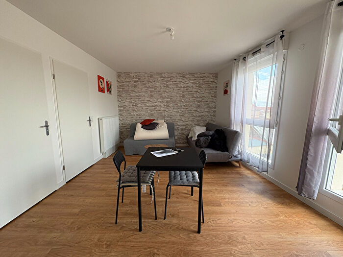 Reims, Neufchatel, Orgeval, Laon, Zola : Appartement 1 pièce à louer