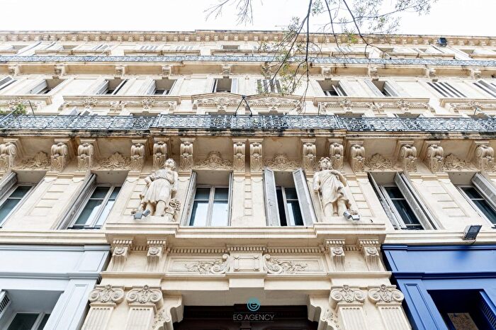 Marseille 2ème, La Joliette : Appartement 4 pièces à louer