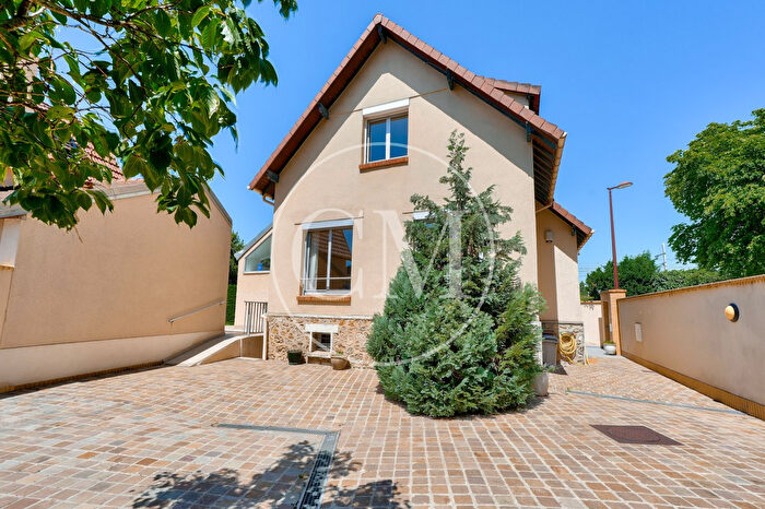 Maison à vendre - Versailles, Porchefontaine - 6 pièces - 3 chambres