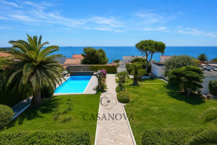 Maison 11 pièces à Sète, Saint-Clair, à vendre
