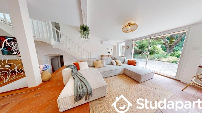 Appartement à louer - Saint-Martin-du-Touch, Toulouse - 1 pièce - 1 chambre