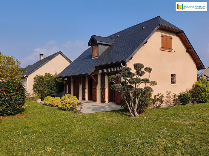 Maison à louer - Lourdes - 4 pièces - 3 chambres