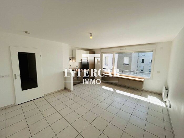 Cernay Jamin-Jean Jaurès-Epinettes, Reims - Appartement 2 pièces à louer