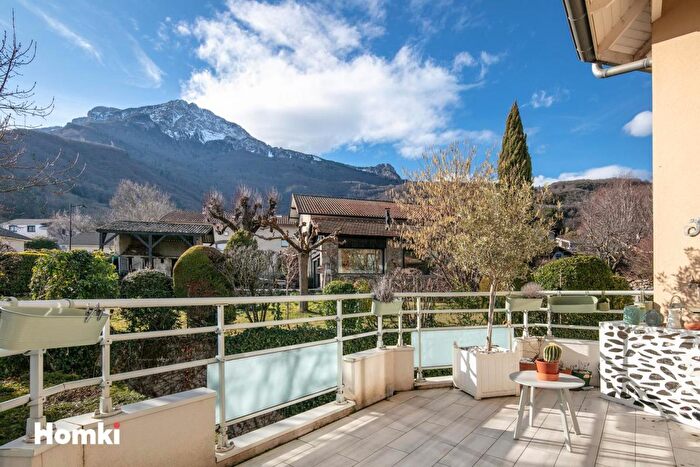 Appartement à vendre - Seyssins - 4 pièces - 3 chambres