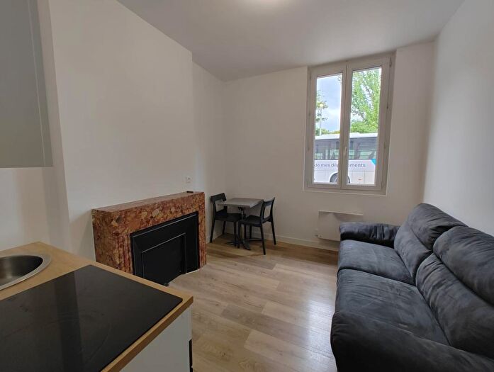 Appartement 1 pièce à Lyon 8ème, Monplaisir, à louer