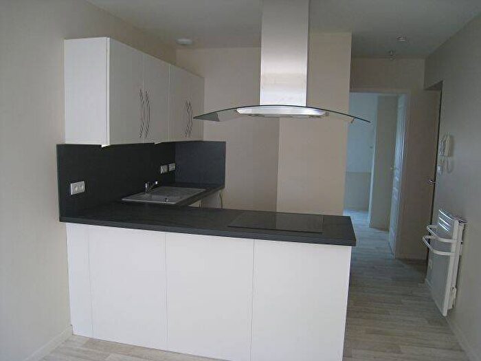 Bourgogne-Pasteur, Orléans - Appartement 2 pièces à louer
