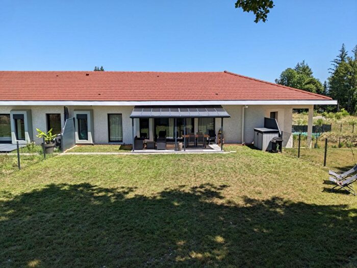 Charnoz-sur-Ain : Appartement 4 pièces à vendre