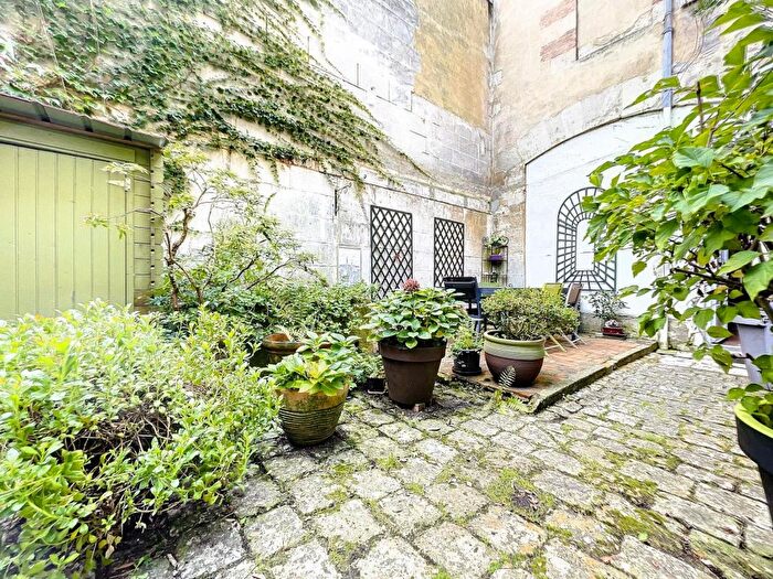 Maison à vendre - Rochefort, Centre-ville - 8 pièces - 5 chambres