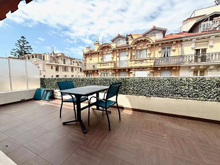 Nice, Thiers, Musicien - Appartement 2 pièces à louer