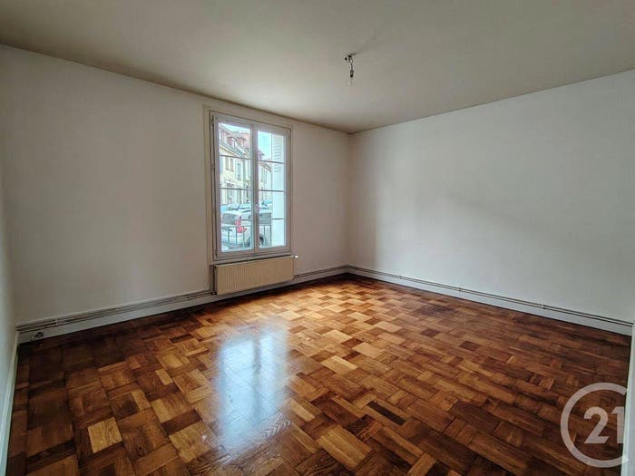 Falaise : Appartement 2 pièces à louer