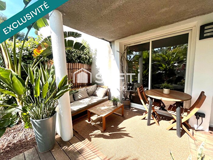 Appartement 2 pièces à vendre à Carqueiranne