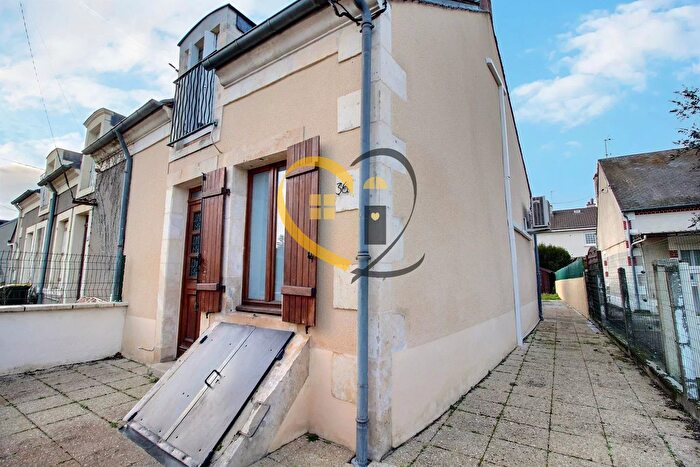 Maison à vendre - Bourges, Aéroport, Vauvert, Pierrelay, Pissevieille - 2 chambres