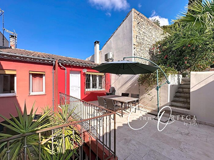 Maison à vendre - Vauvert - 7 pièces - 4 chambres