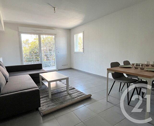 Appartement à louer - Montpellier, Estanove - 3 pièces - 2 chambres