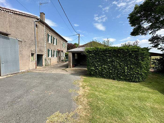 Maison 5 pièces à vendre à Fauch