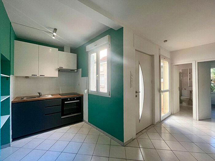 Appartement à vendre - Dijon, Centre-ville - 2 pièces - 1 chambre